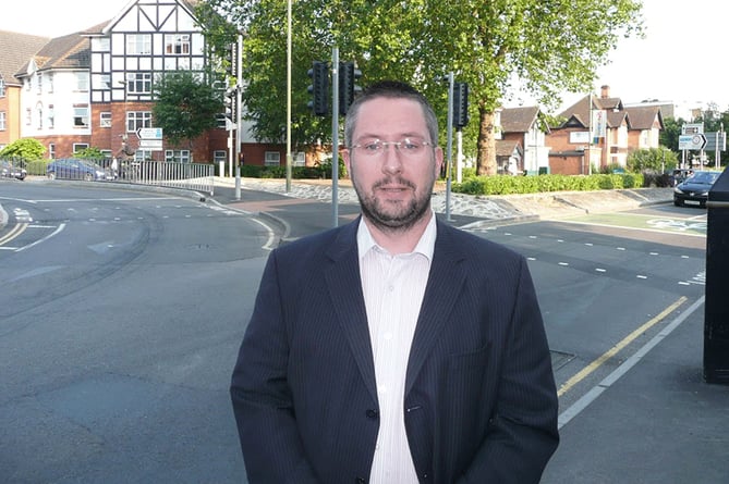 Council to tackle traffic light chaos | wokingnewsandmail.co.uk