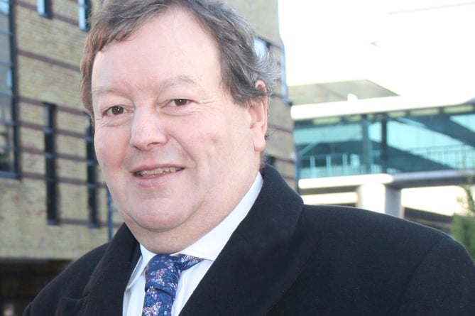 Chief wants mandatory voting | wokingnewsandmail.co.uk