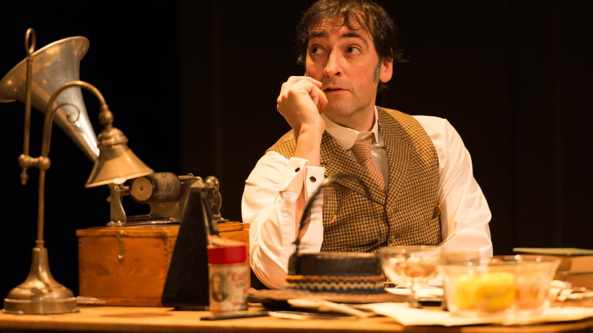 Ali a man of many talents | wokingnewsandmail.co.uk