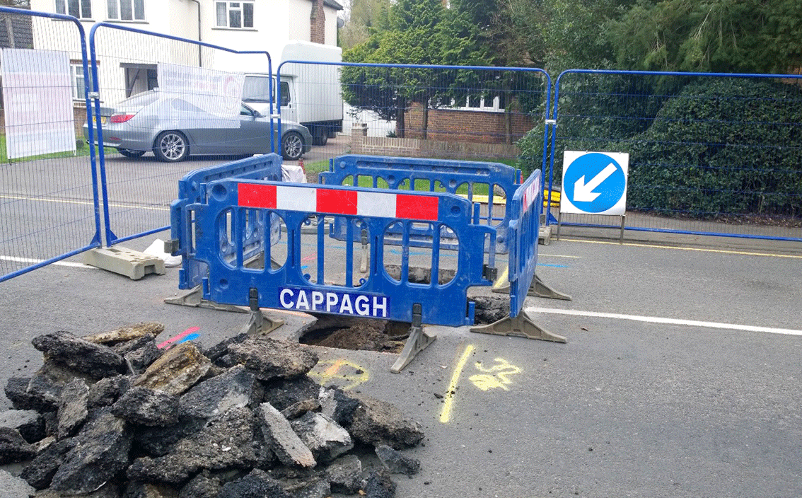 Village brought to standstill by crater | wokingnewsandmail.co.uk