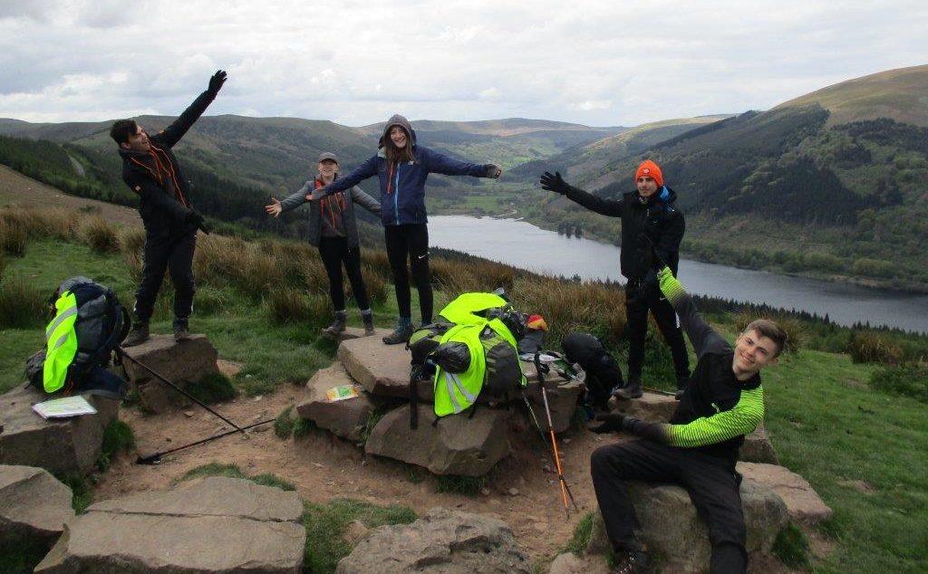 Woking scouts complete gruelling Brecon Beacon hike | wokingnewsandmail ...