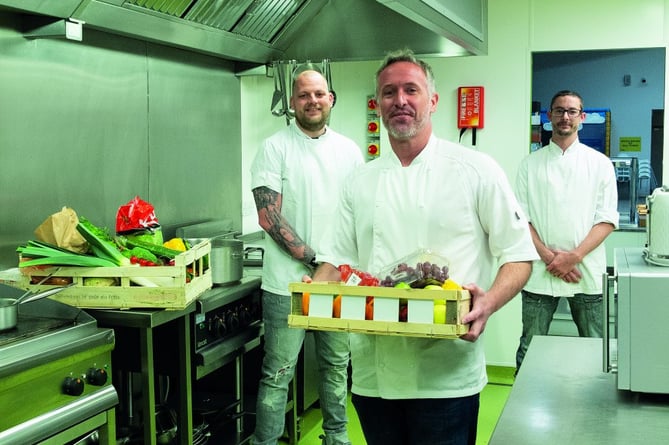 Chefs seek community support to provide meals for NHS staff ...