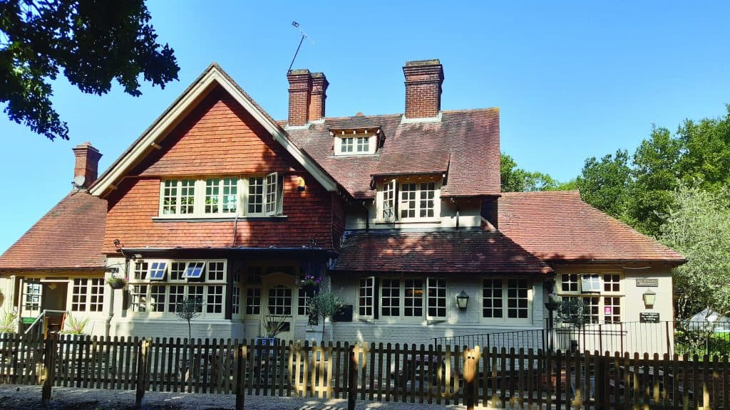 Award-winning pub reopens | wokingnewsandmail.co.uk
