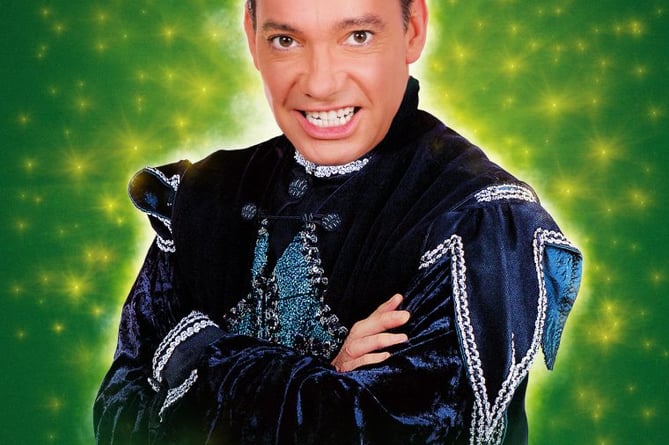 Strictly judge Craig bringing new panto magic to Woking ...