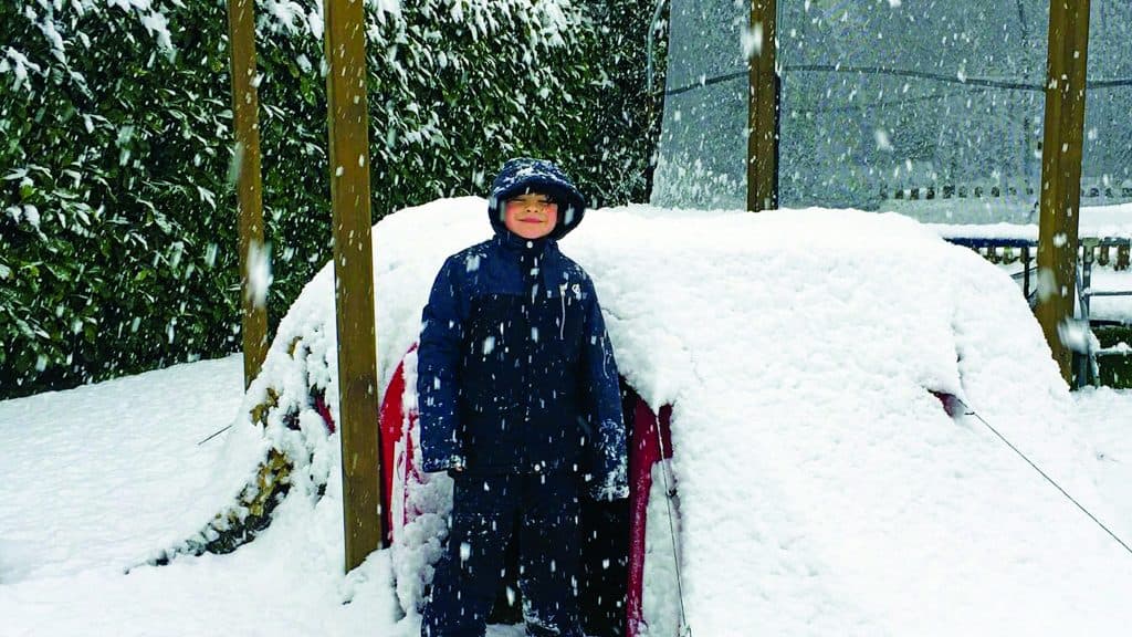Snow and storms can’t stop Freddie’s sleepout | wokingnewsandmail.co.uk