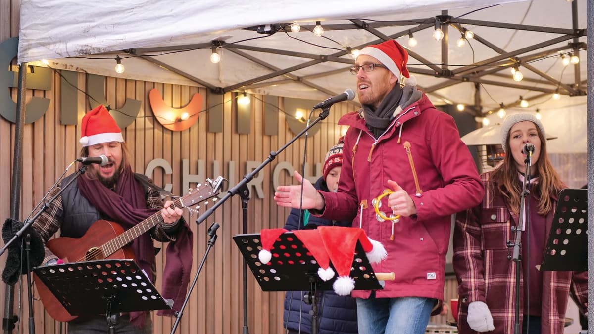 Thousand enjoy Welcome Church carol service | wokingnewsandmail.co.uk