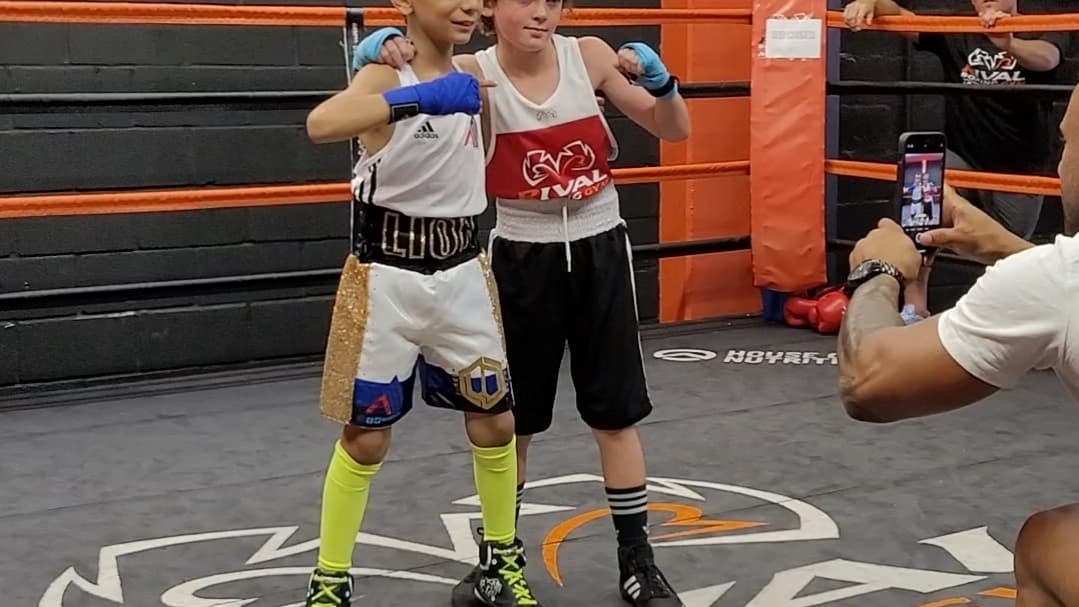 Nine-year-old boxer Ayub Mumin is big hit in Spanish exhibition bout ...
