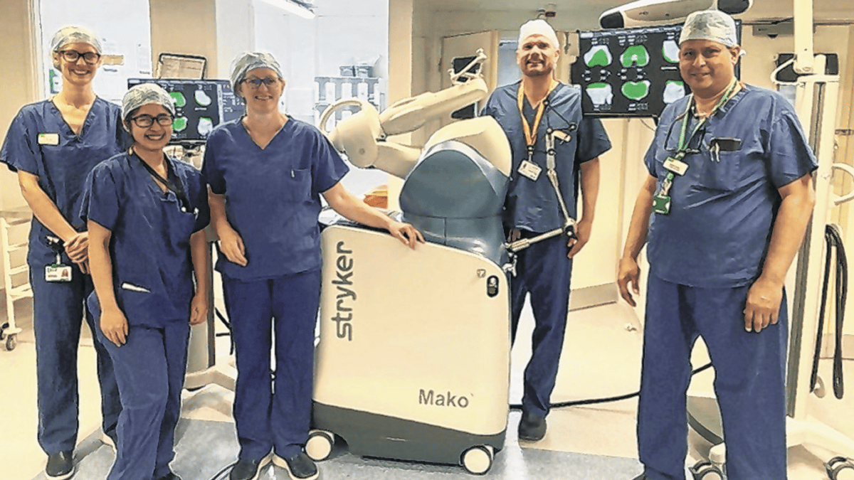 Nuffield Health Woking Hospital turns to robot for help with operations ...