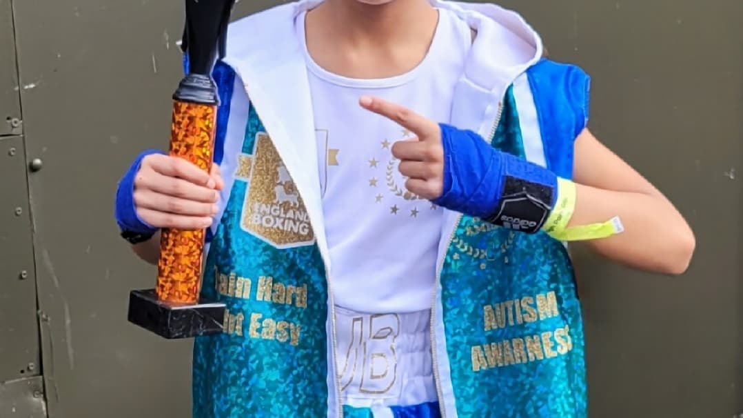 Woking boxing prodigy Ayub Mumin's career gets official go-ahead with ...