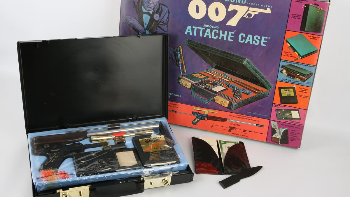 Classic Bond memorabilia going under the hammer in Woking ...