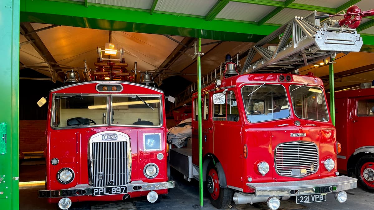 The vintage Surrey fire engines you can get up close to in Chobham ...
