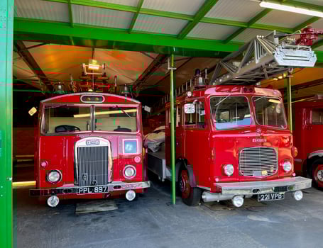 The vintage Surrey fire engines you can get up close to in Chobham ...