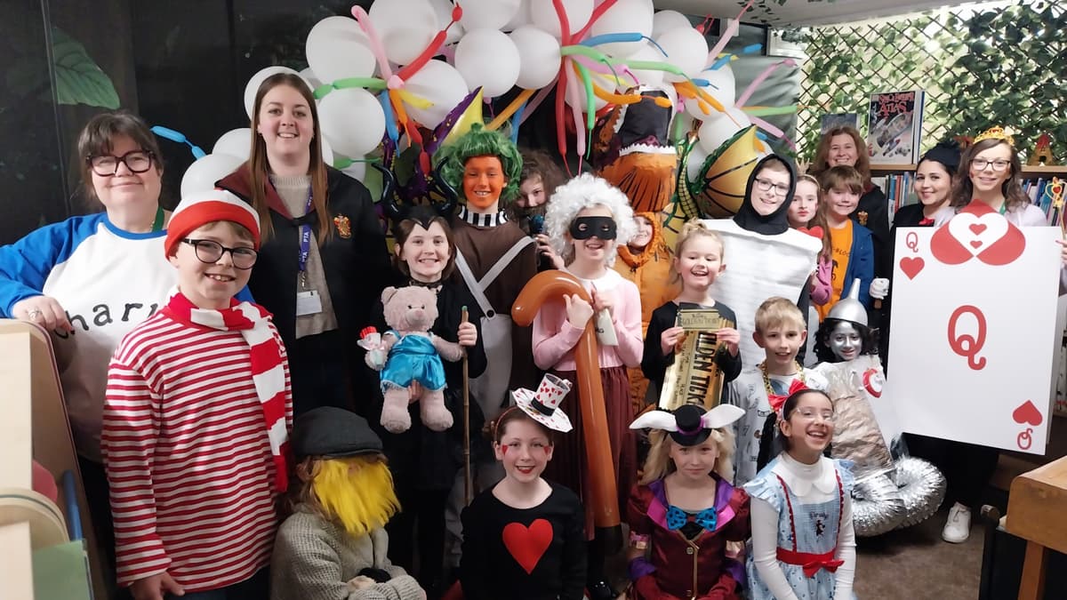 Knaphill school creates stylish library in new chapter for pupils ...