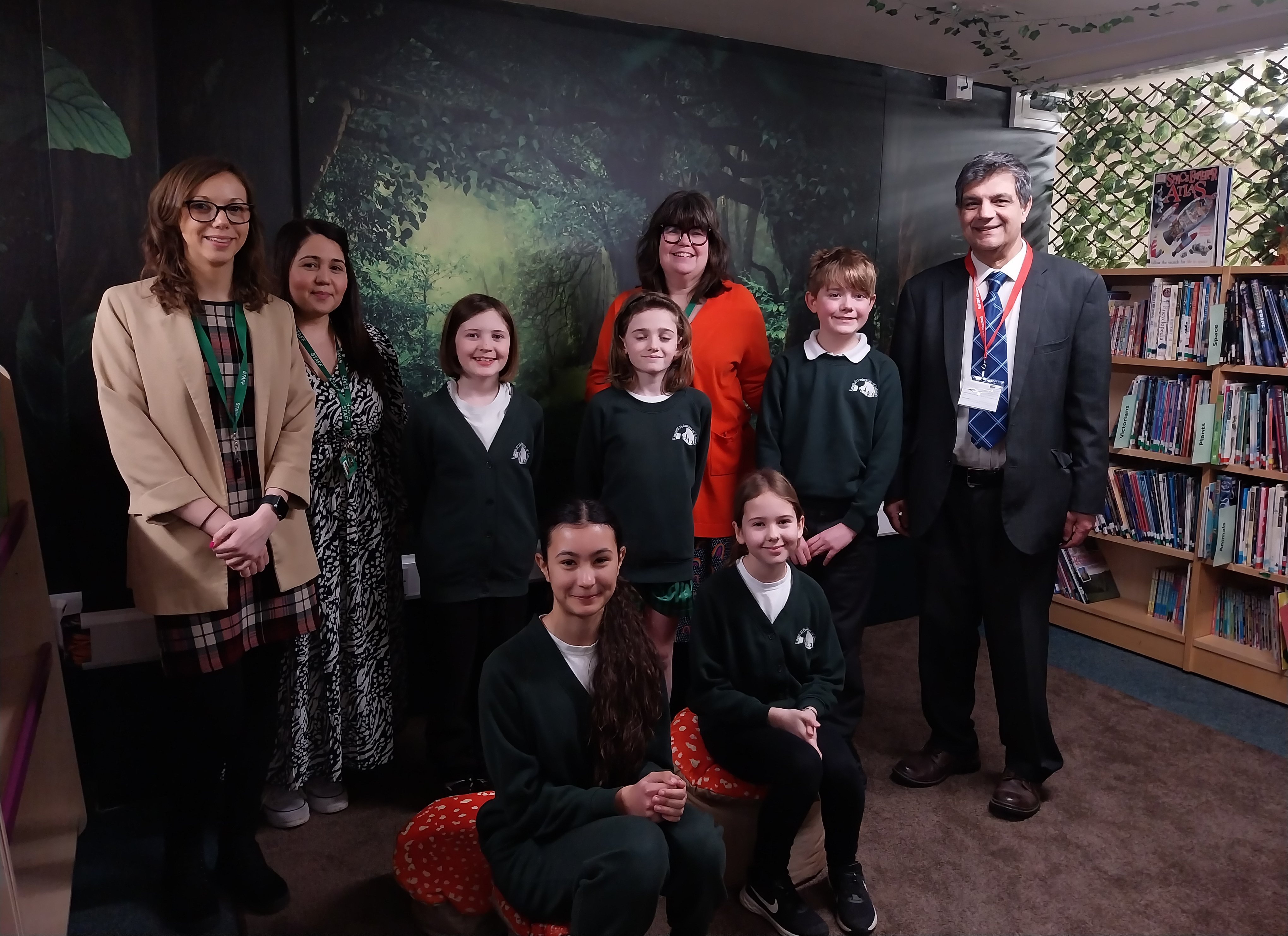 Knaphill school creates stylish library in new chapter for pupils ...