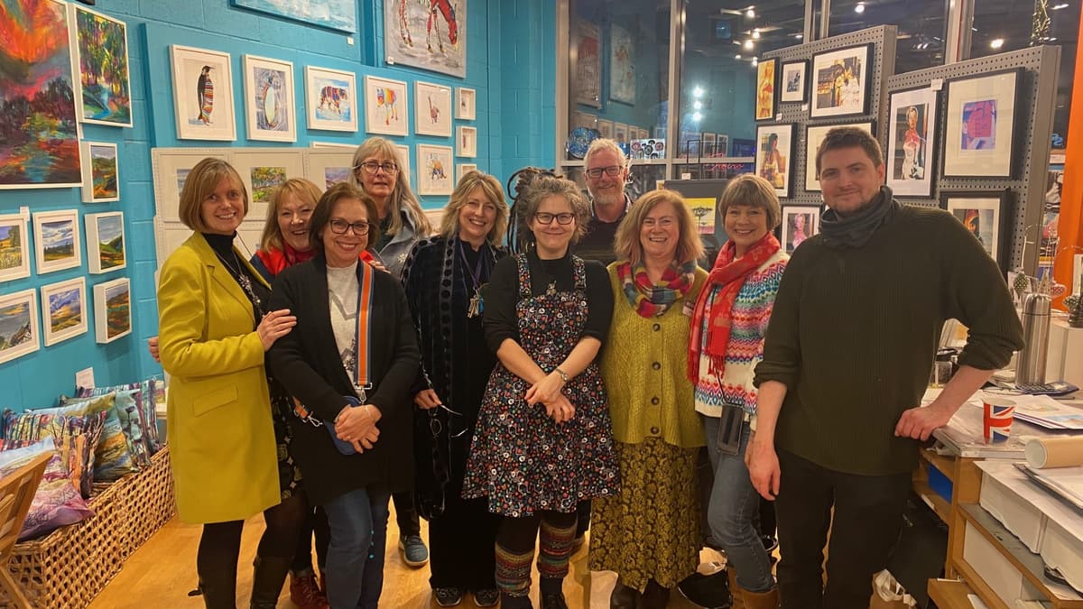 Popular Woking gallery opens its art to everyone | wokingnewsandmail.co.uk