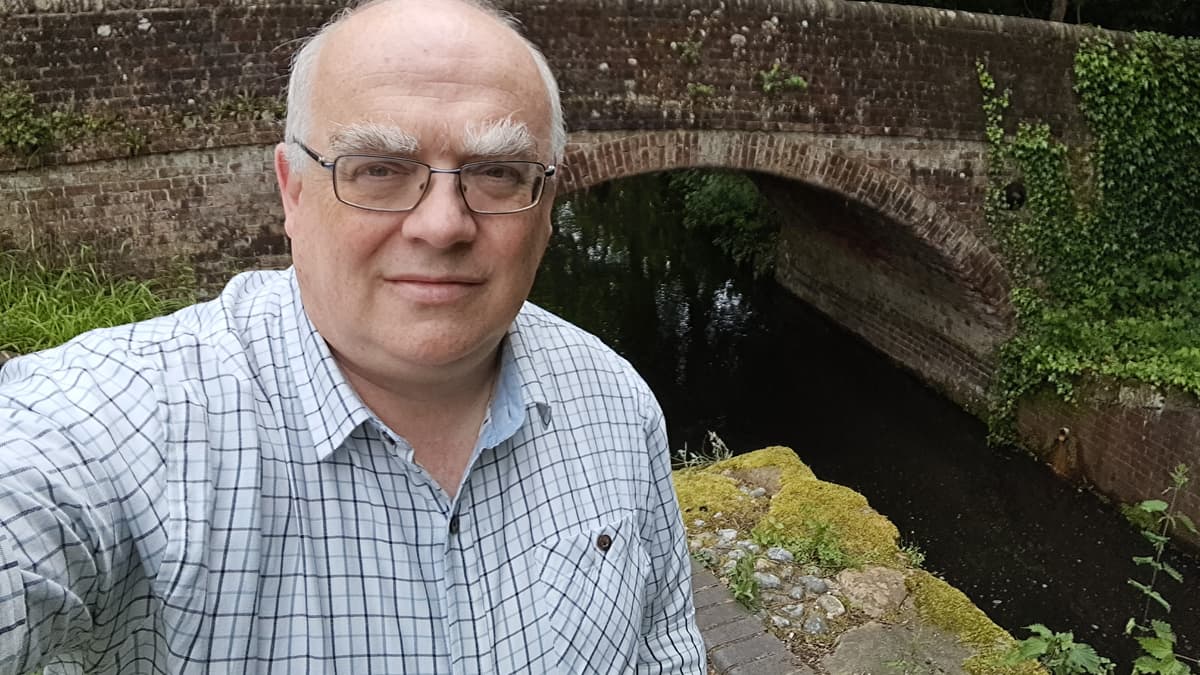 Government 'has moral duty to take on Woking council debt ...