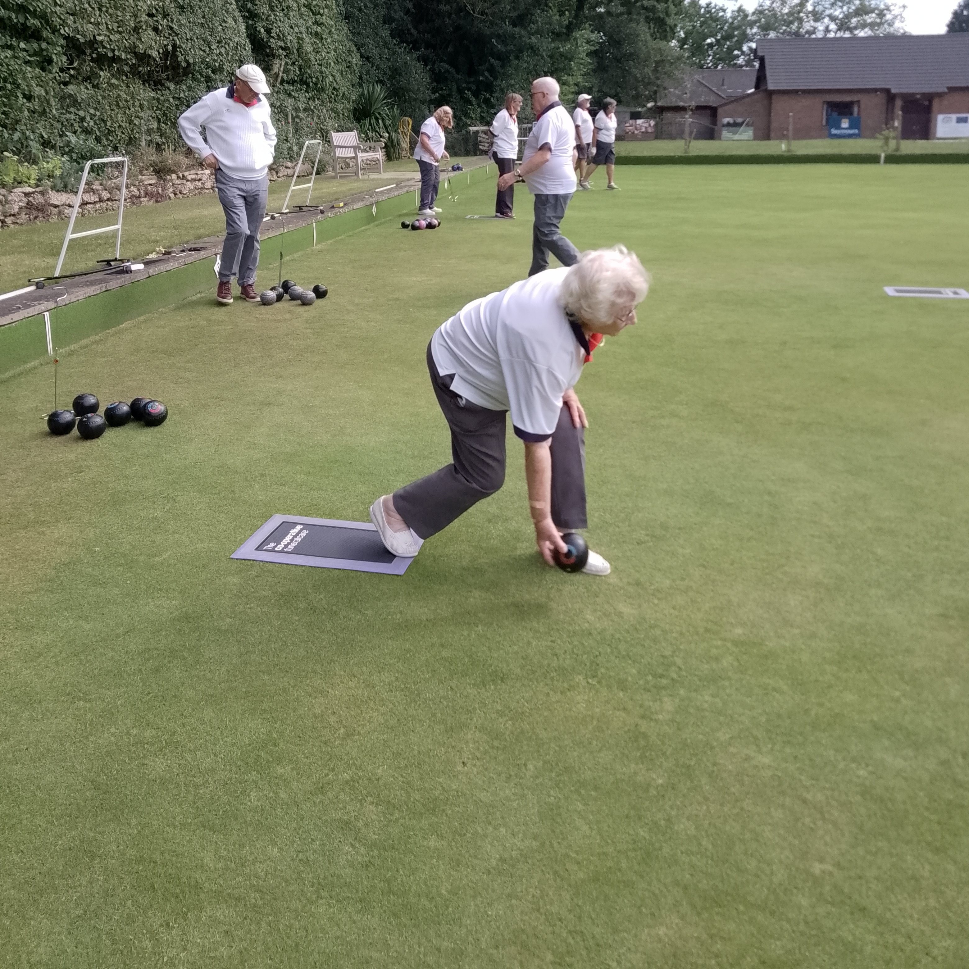 Mayford Hall slip to defeat against Woking Park | wokingnewsandmail.co.uk