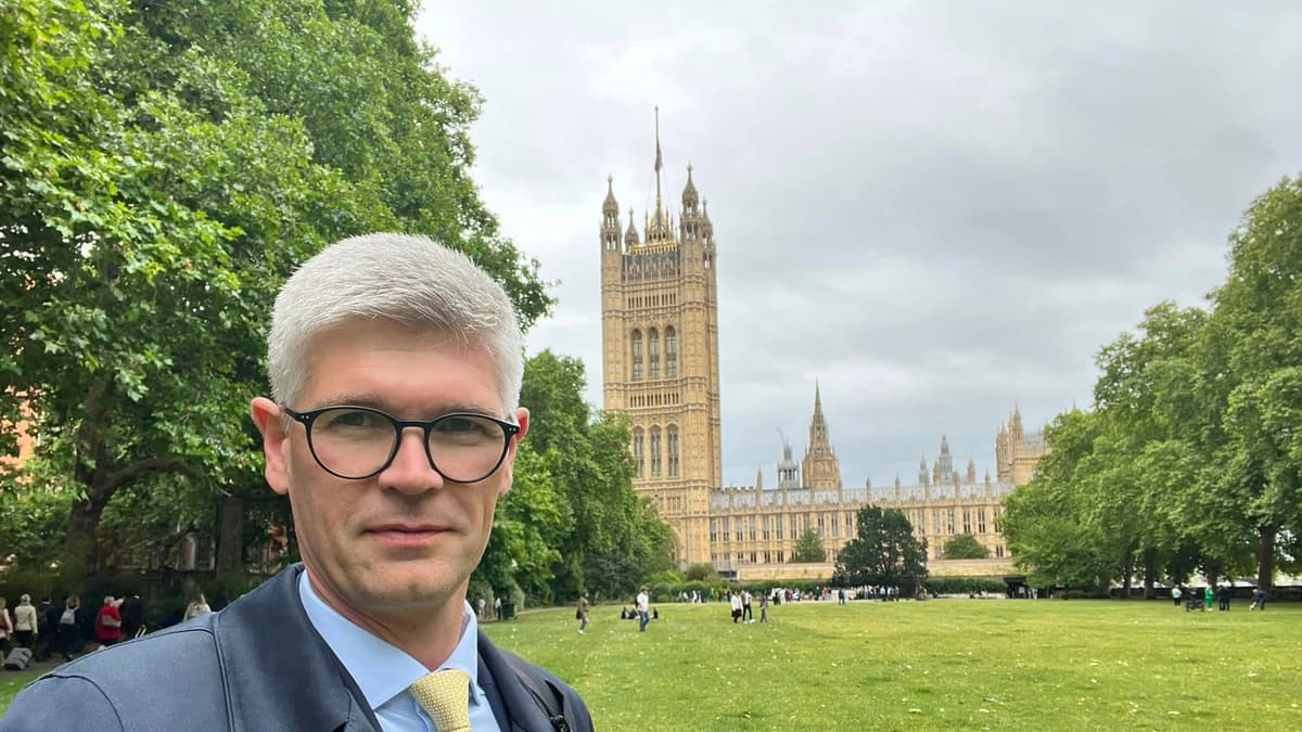 Surrey Heath MP Al Pinkerton shares how he voted on assisted dying bill ...