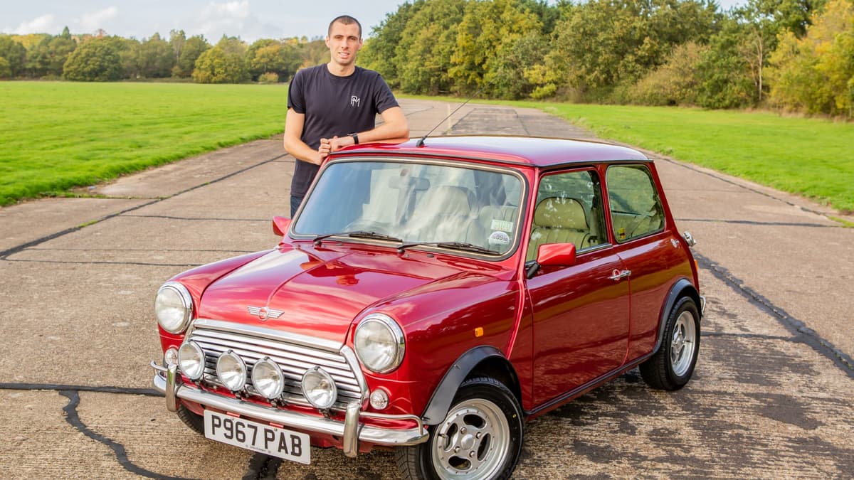 How Michael Caine gave Ottershaw dealer an enduring love of Minis ...