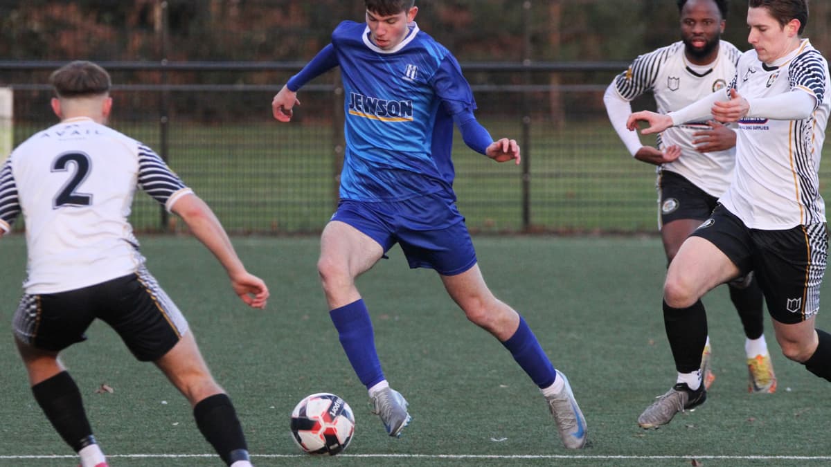 Superb Sheers earn emphatic win against Brewers | wokingnewsandmail.co.uk