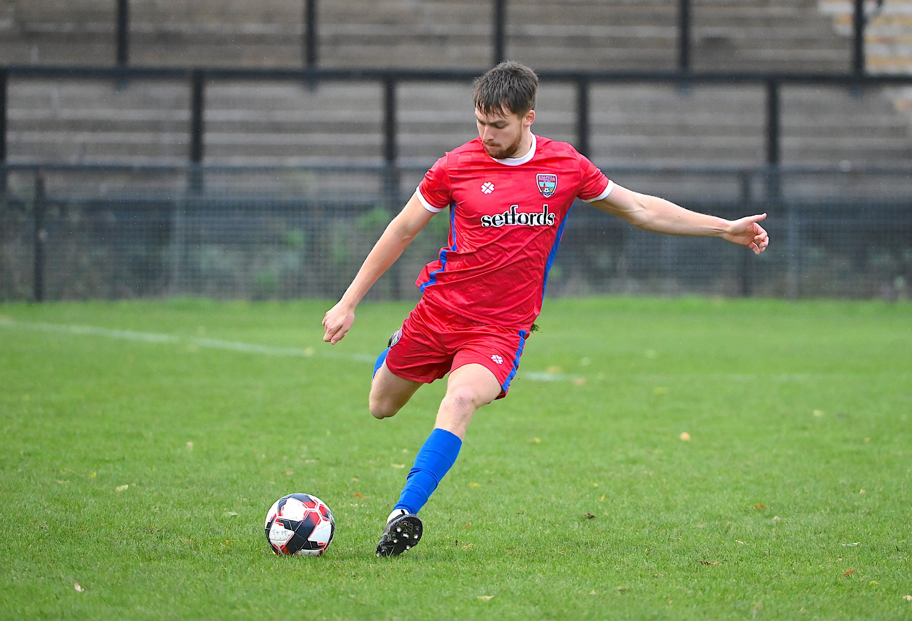 Knappers slip to narrow defeat at Horley | wokingnewsandmail.co.uk