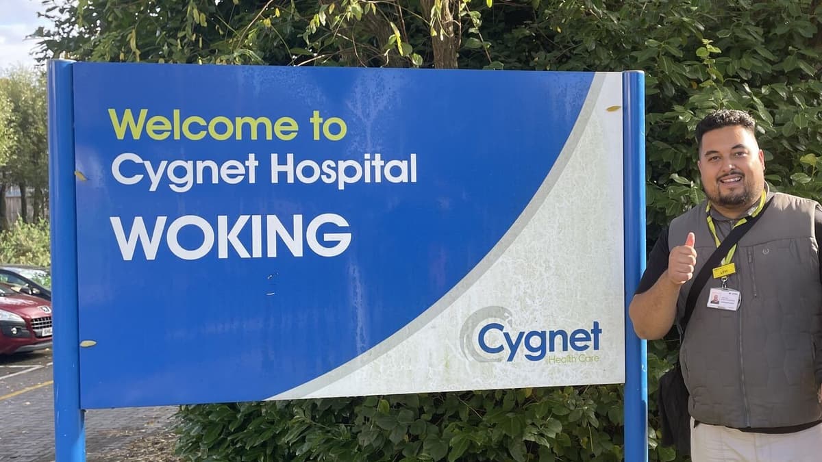 Woking mental health patient returns to hospital to help others ...