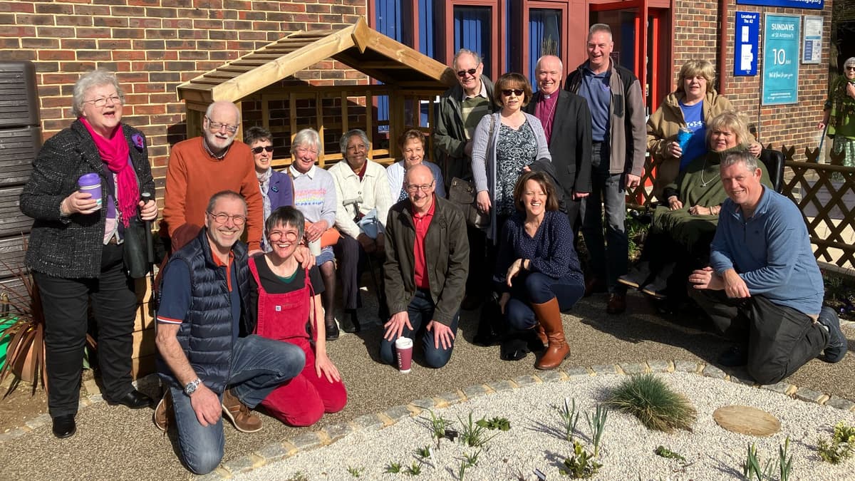 New Goldsworth Park garden is haven of calm | wokingnewsandmail.co.uk