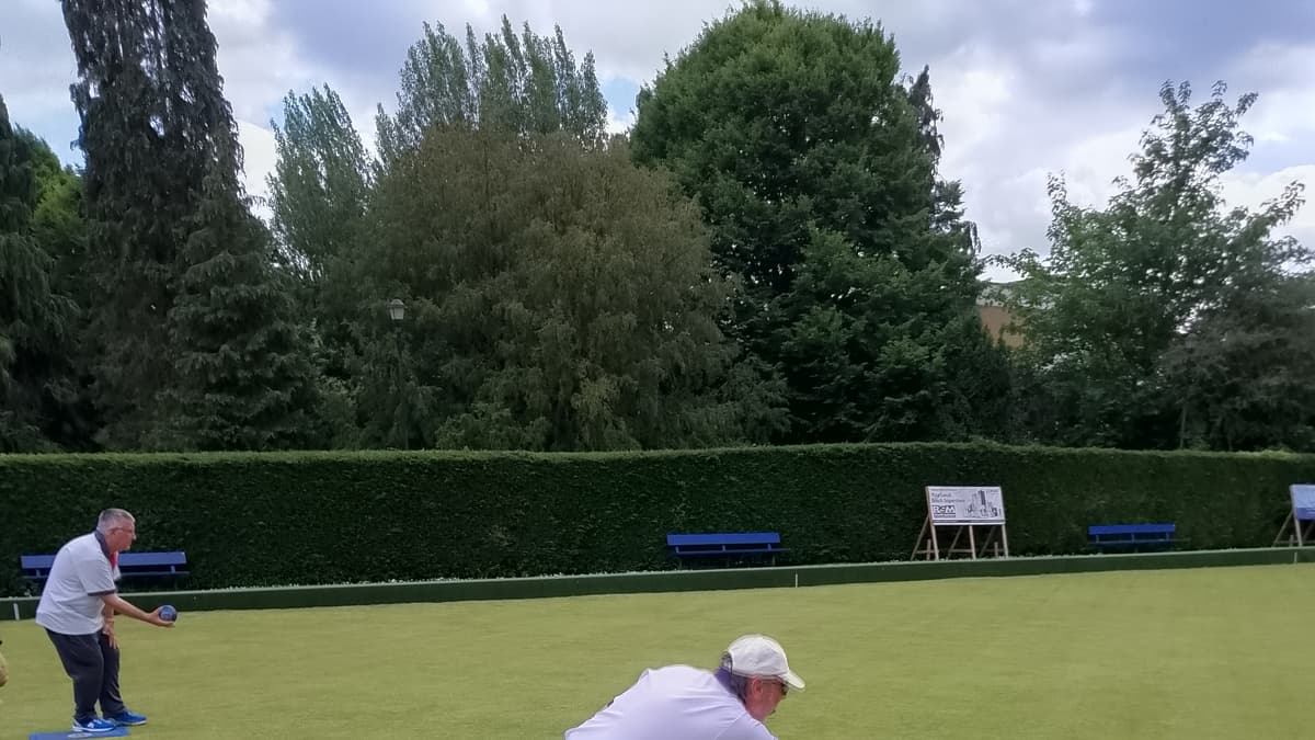 Mayford Hall beat Woking Park and Hersham | wokingnewsandmail.co.uk