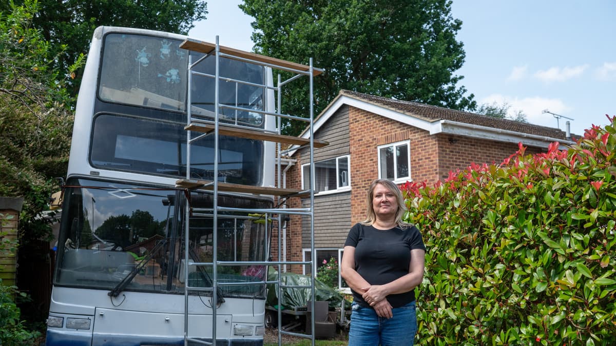 Neighbour row sees Surrey woman given 'ASBO' after 'snobs' complain ...