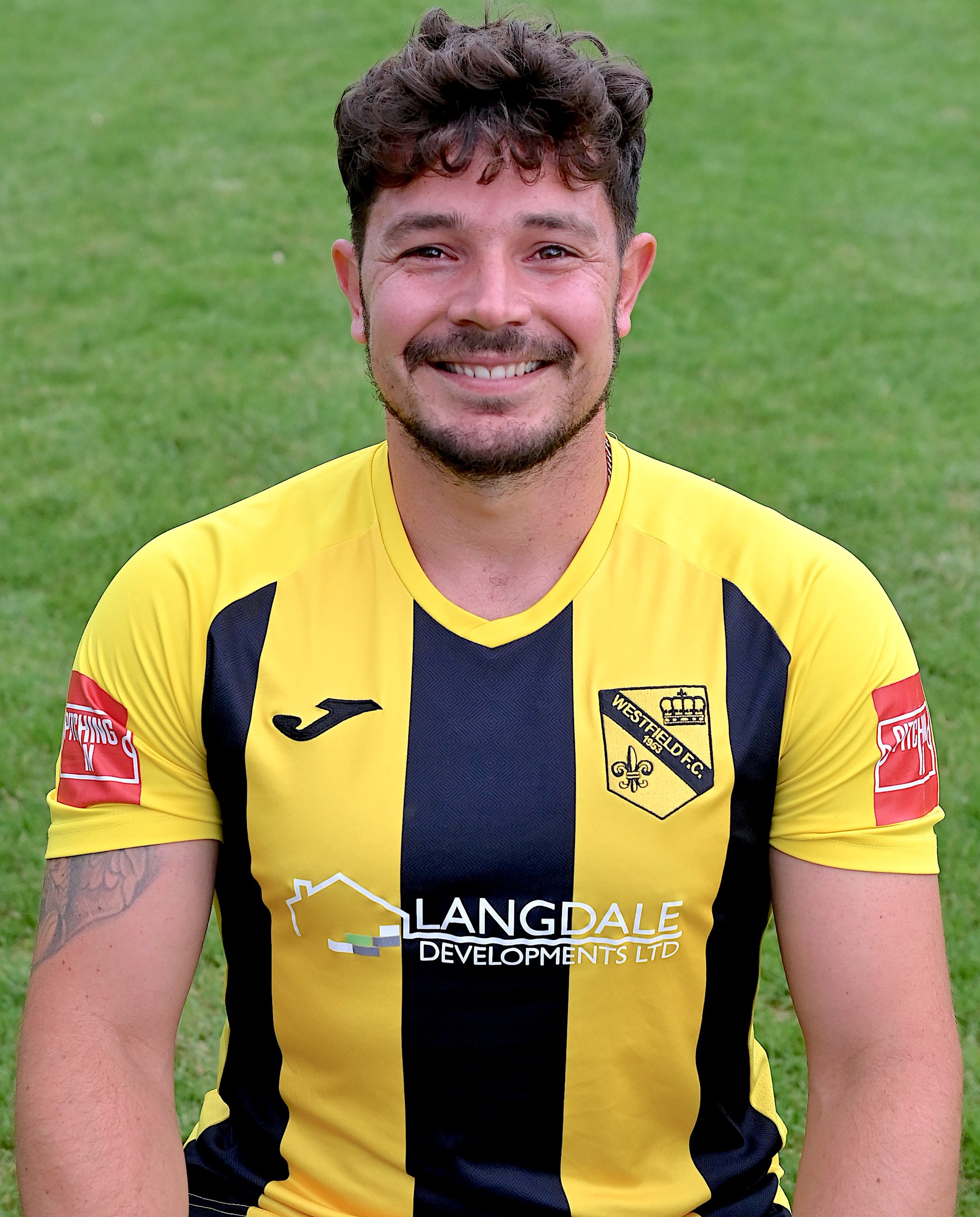Westfield produce superb display to earn FA Cup draw against Horsham ...
