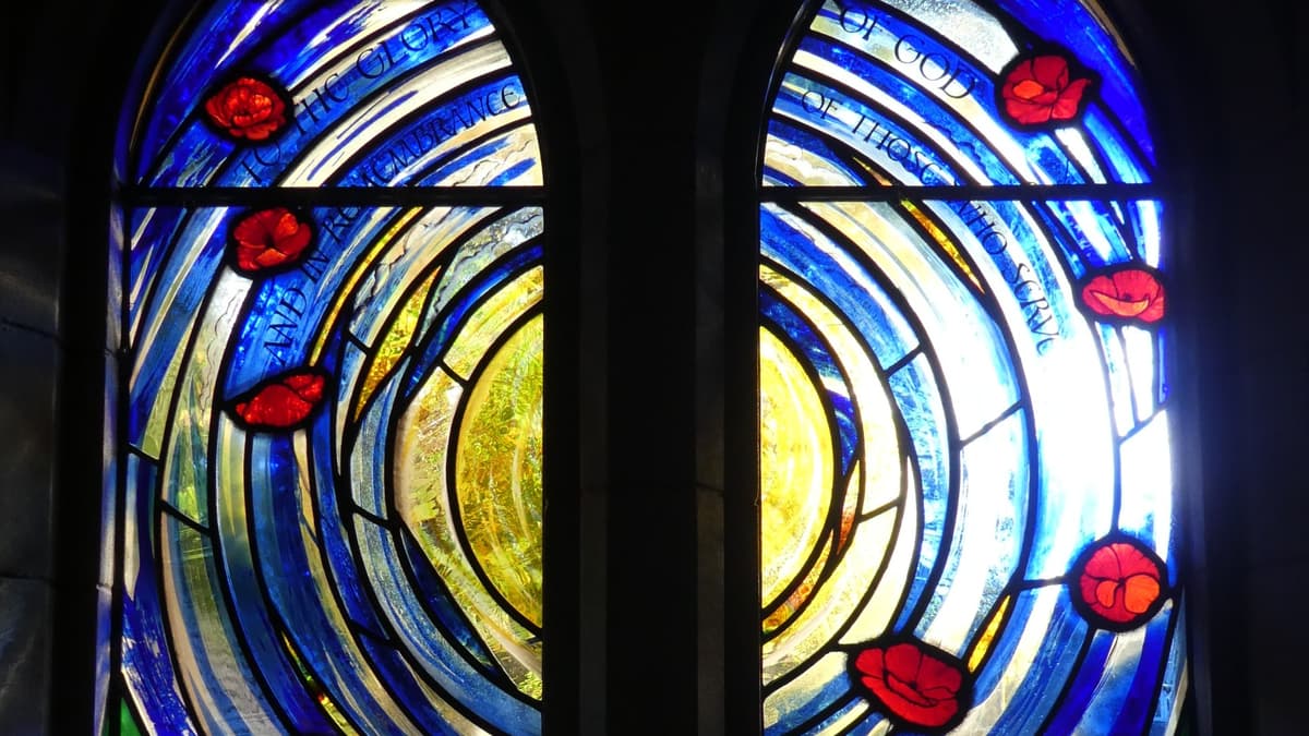 Woodham church unveils new stained-glass window | wokingnewsandmail.co.uk
