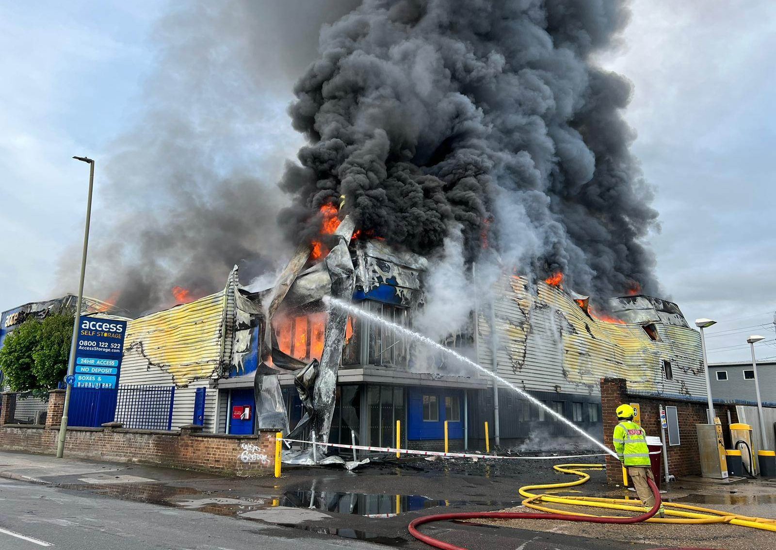 Fire-ravaged self-storage depot to be rebuilt | wokingnewsandmail.co.uk