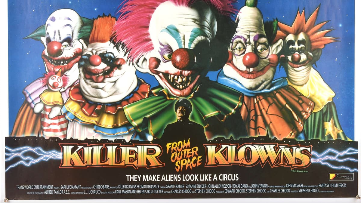 Vintage posters smash expectations at £81,500 Ewbank’s sale ...