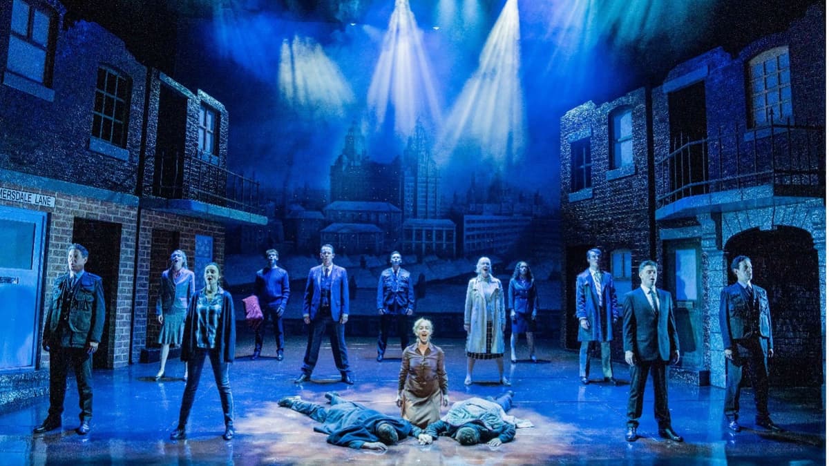 Blood Brothers to make triumphant return to Surrey theatre ...
