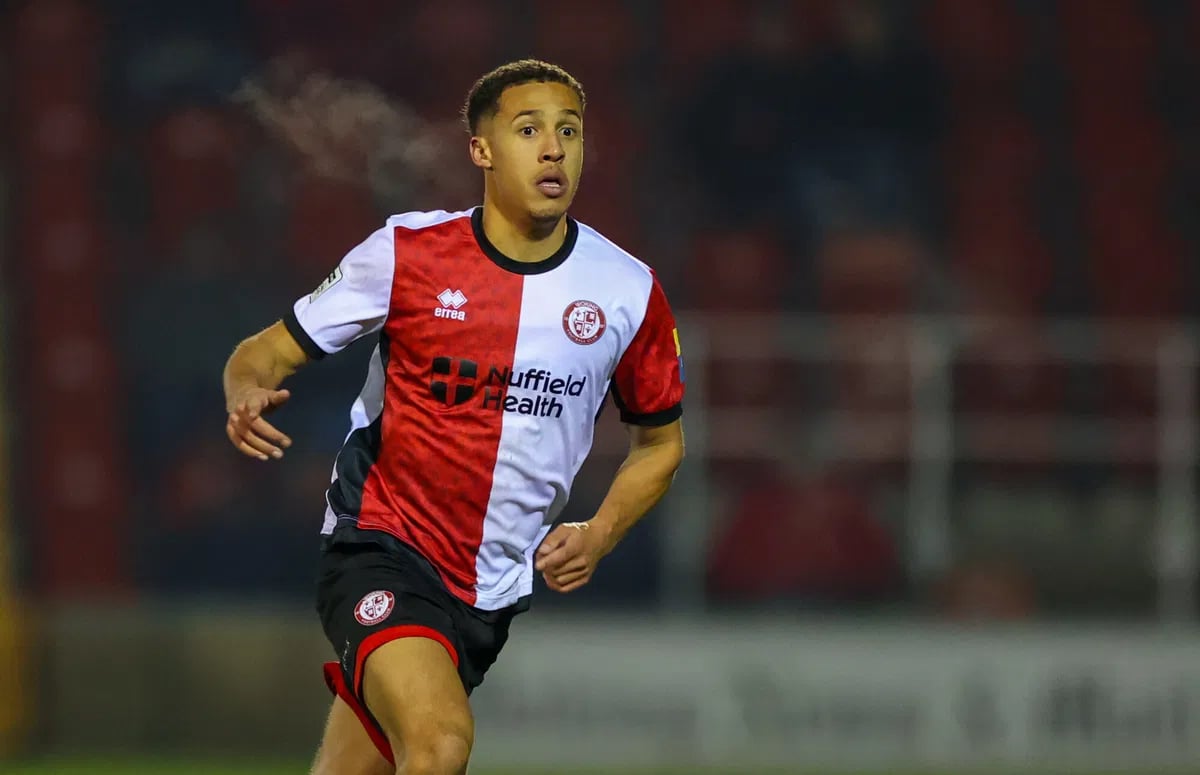 Woking extend defender Caleb Richards' contract to June 2027 ...