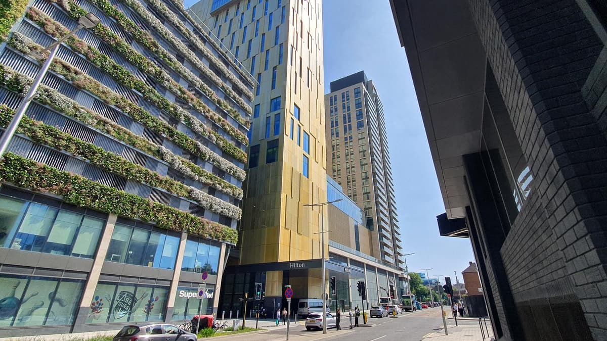 Permanent fix for Hilton Hotel cladding confirmed | wokingnewsandmail.co.uk
