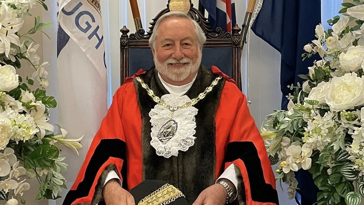Surrey Heath Borough Council elects Cliff Betton as last mayor ahead of ...