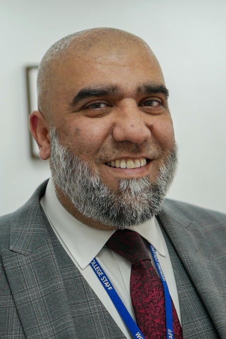 New Principal 'honoured' to lead Woking College | wokingnewsandmail.co.uk